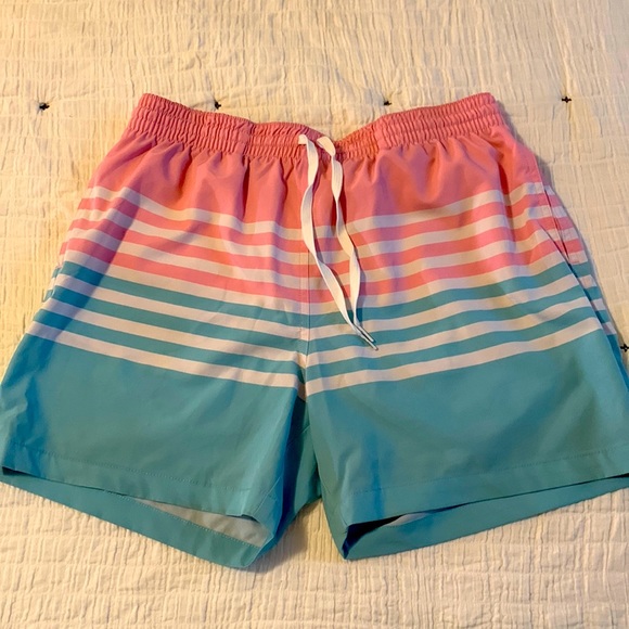 chubbies | Swim | Chubbies Board Shorts Light Pink Light Blue White ...